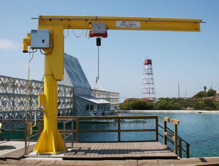 Pillar Jib Cranes | SEVENCRANE