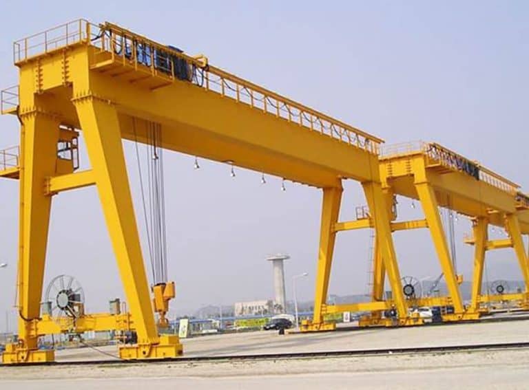 Large Gantry Cranes: Powerhouses of Heavy Lifting-Henan Seven Industry Co., Ltd