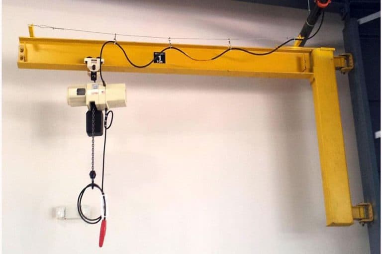 Cantilever Jib Crane - The Ideal Workstation Crane | SEVENCRANE