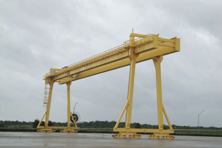 Rolling Gantry Crane Safe Operating Procedures | SEVENCRANE